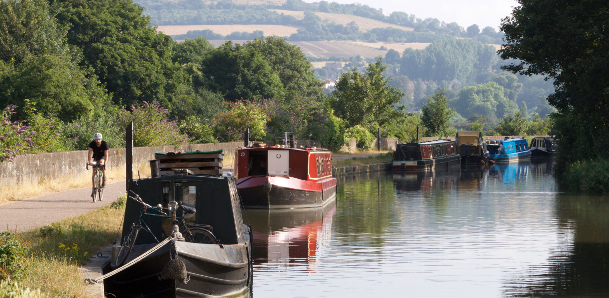 The Best Ways to Enjoy the Kennet and Avon Canal