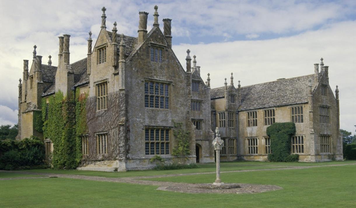 National Trust - Barrington Court - Great West Way